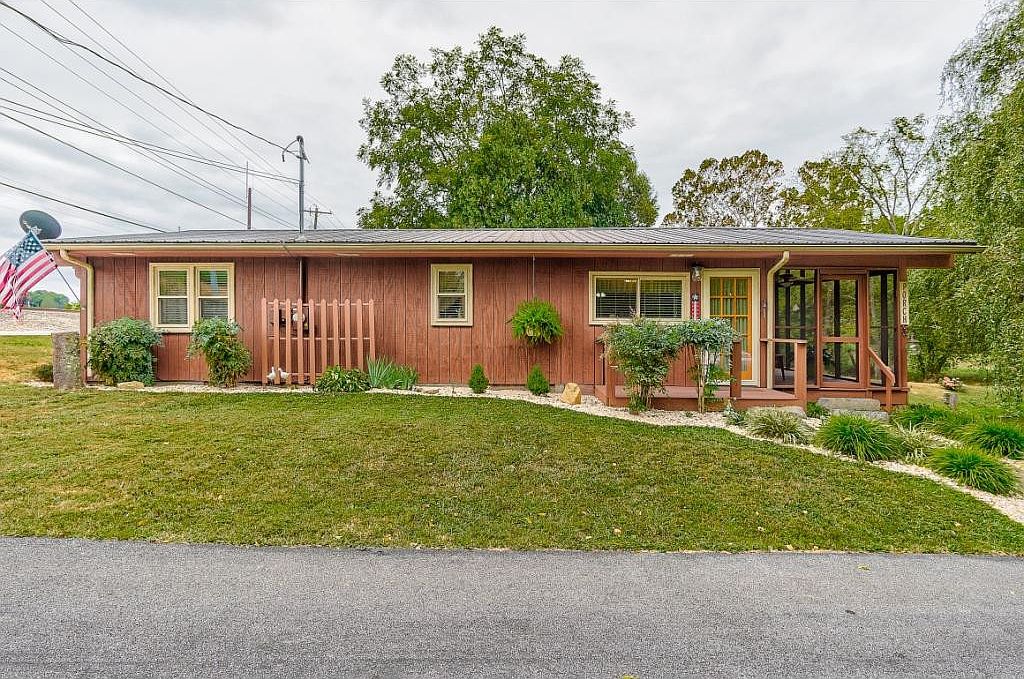 2951 Zane Whitson Dr, Unicoi, TN 37692 | Zillow