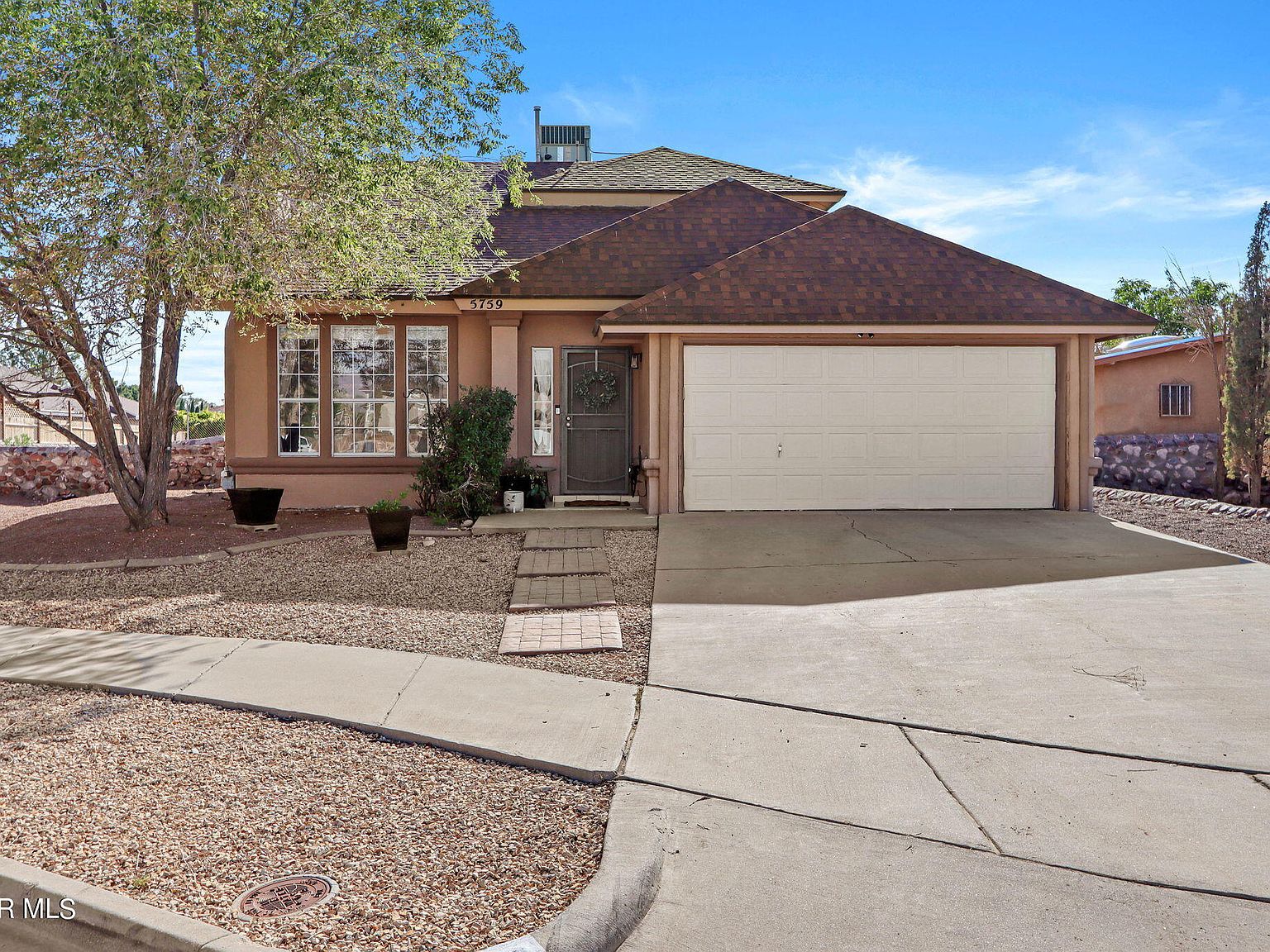 5759 Castle Way, El Paso, TX 79932 | MLS #887132 | Zillow