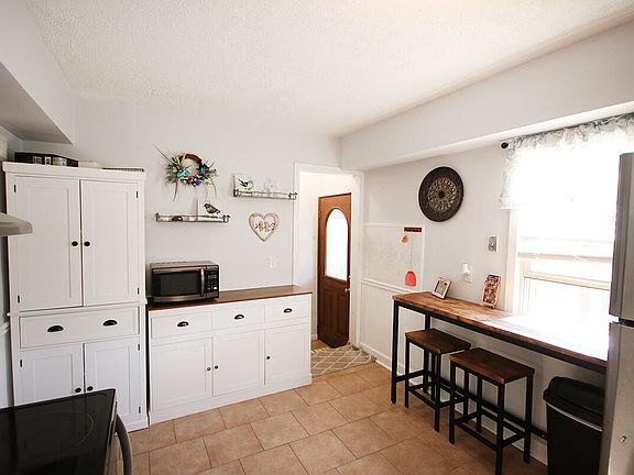 502 Cecil St, Buchanan, MI 49107 | MLS #22026500 | Zillow