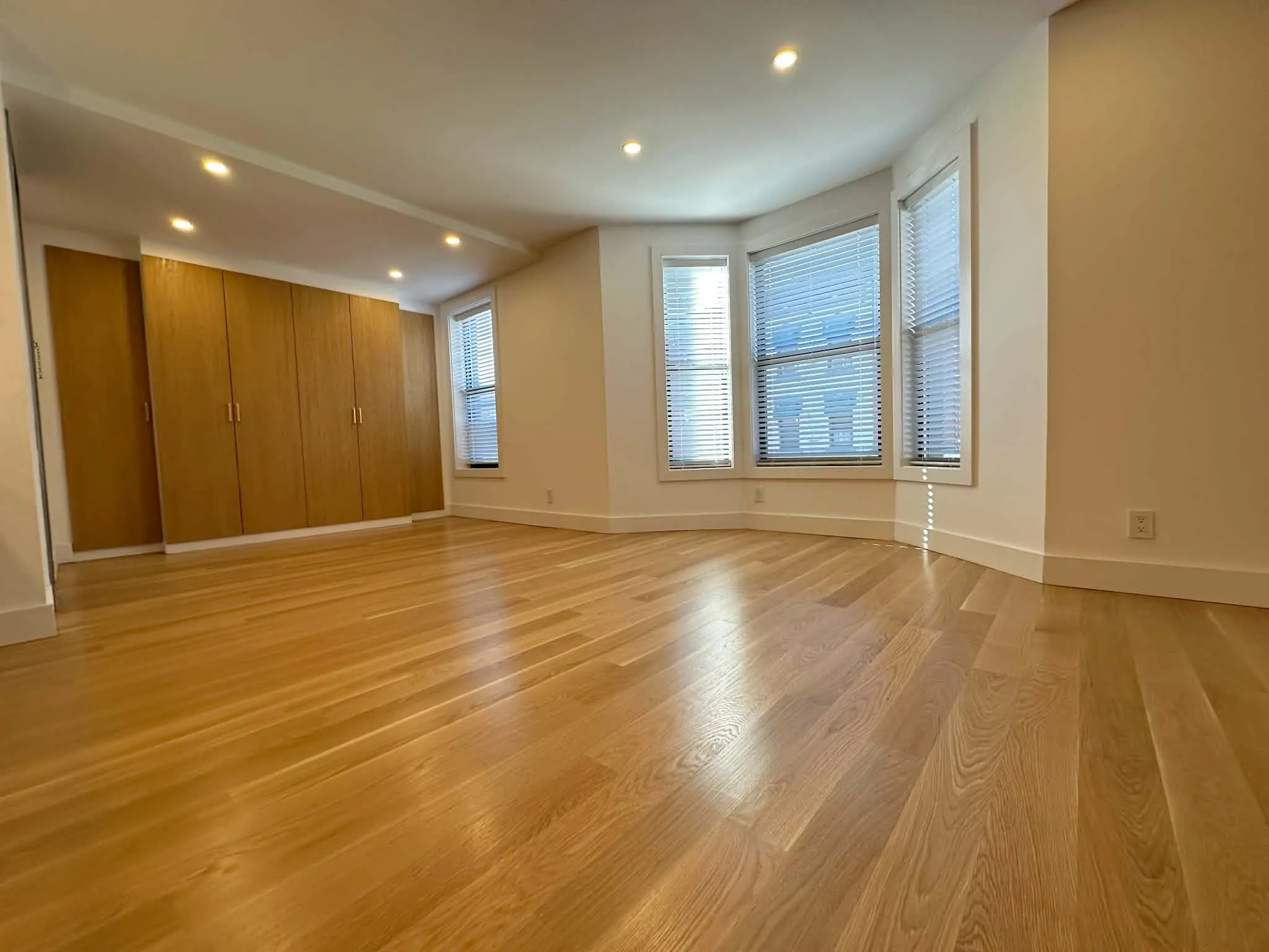706 Manhattan Avenue #2 in Greenpoint, Brooklyn | StreetEasy