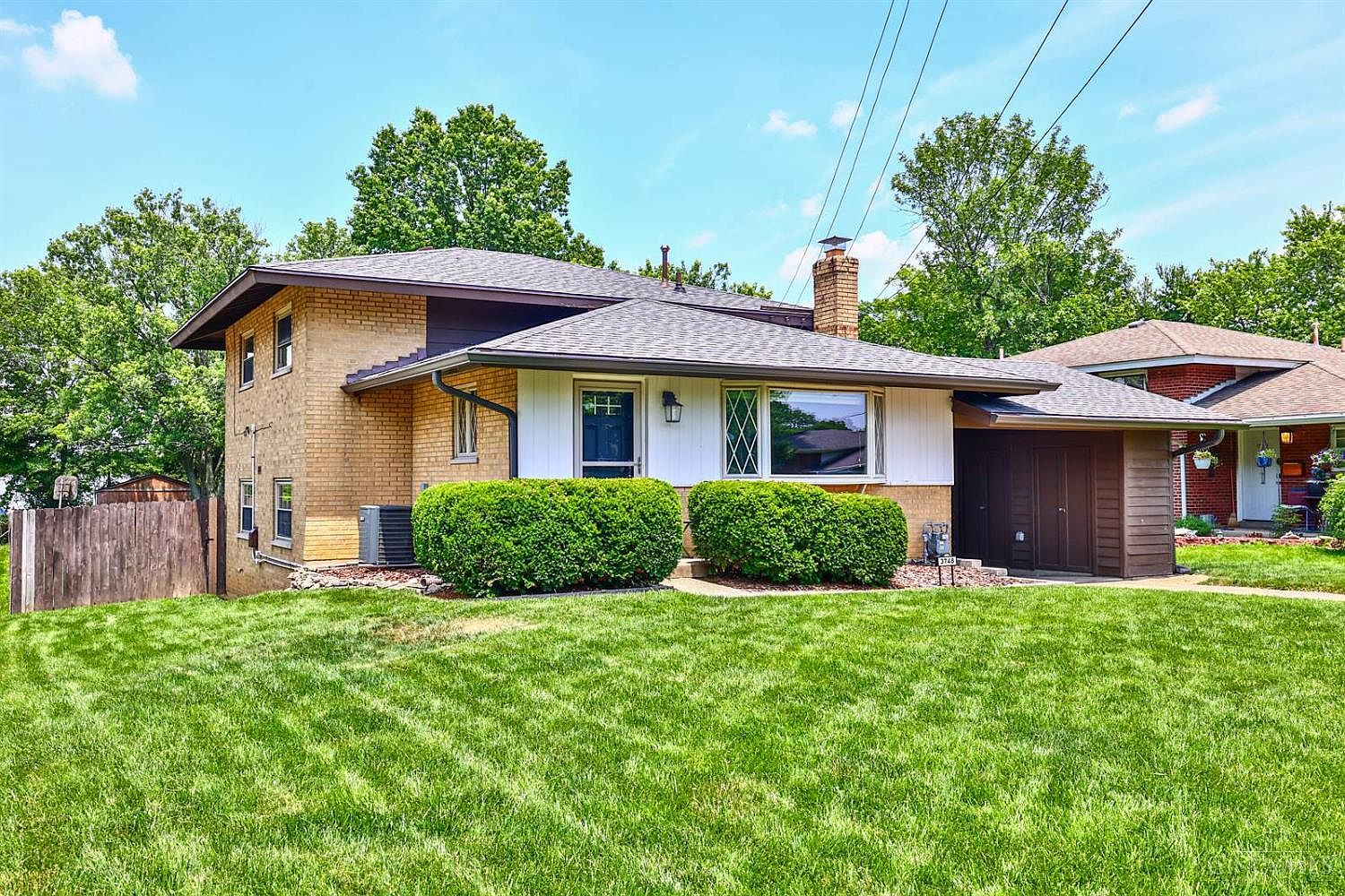 3748 Lyndon Center Ct, Cincinnati, OH 45236 | Zillow