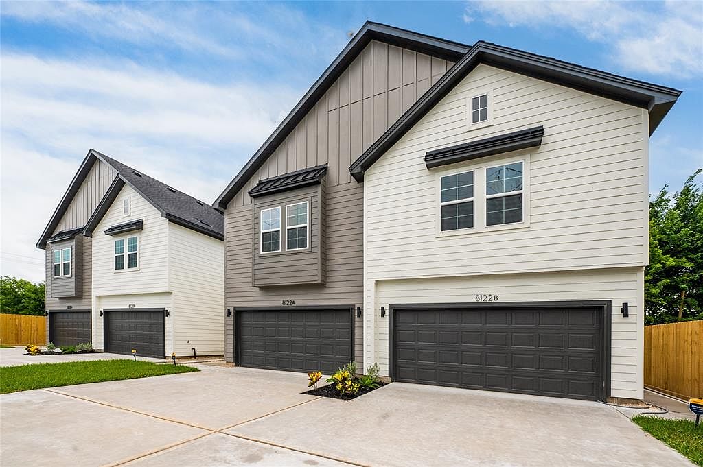 8122 Corinth St, Houston, TX 77051 | Zillow