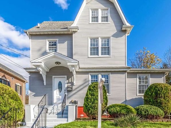 Westwood NJ Real Estate - Westwood NJ Homes For Sale | Zillow