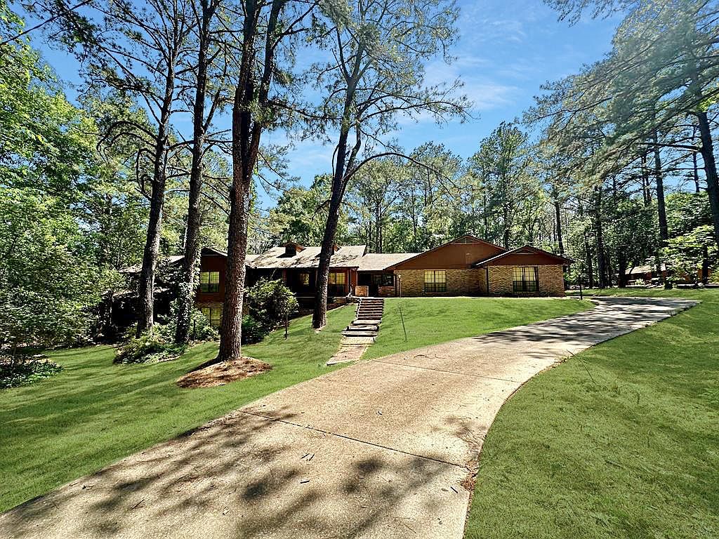 1020 Lexington Ln, Mccomb, MS 39648 | MLS #141266 | Zillow