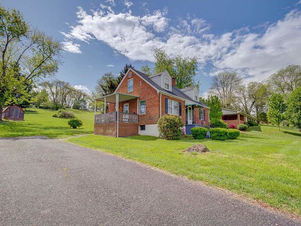 7318 Sunnybrook Dr, Roanoke, VA 24019 | Zillow