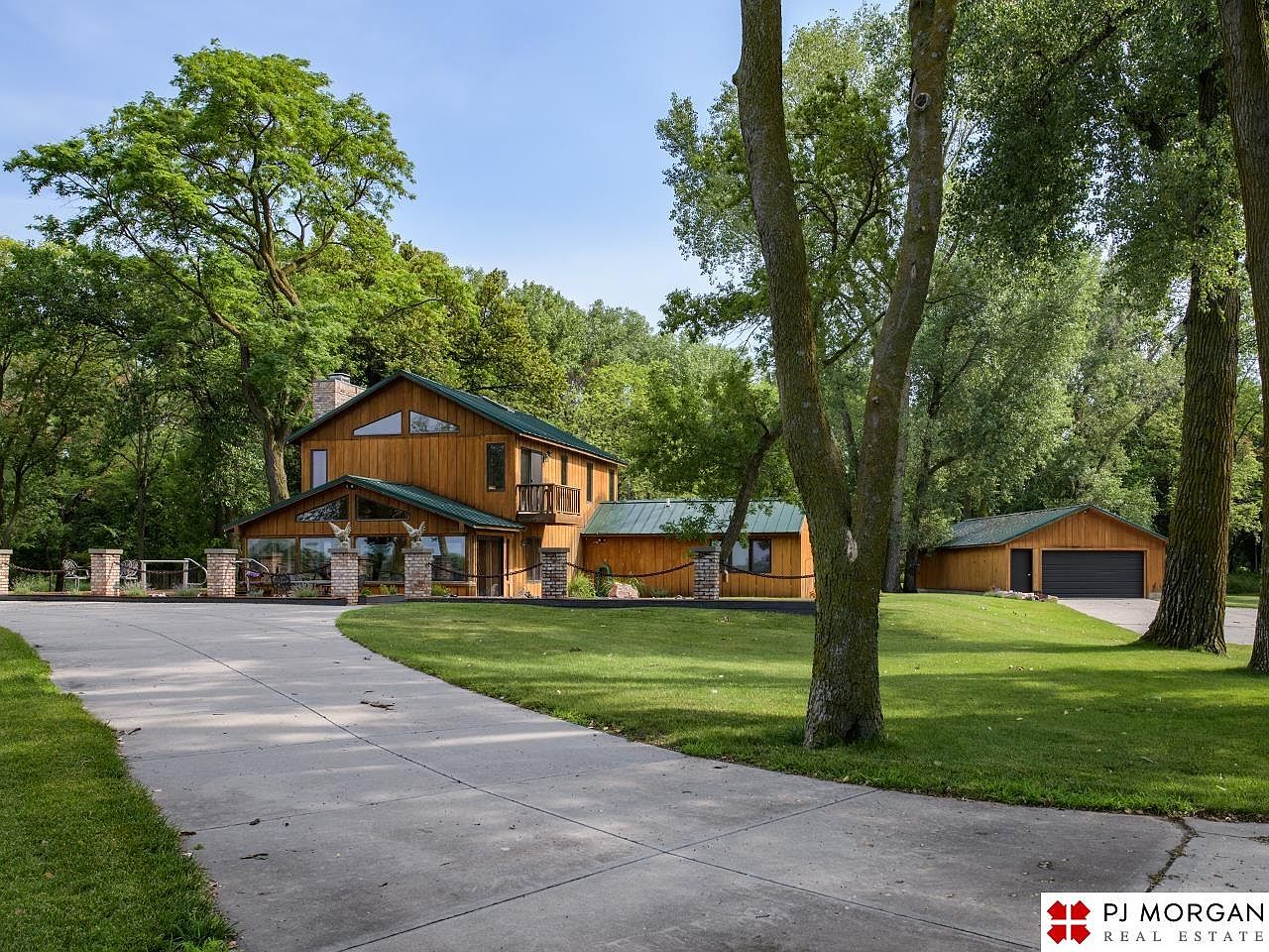 28407 W Maple Rd, Waterloo, NE 68069 | Zillow
