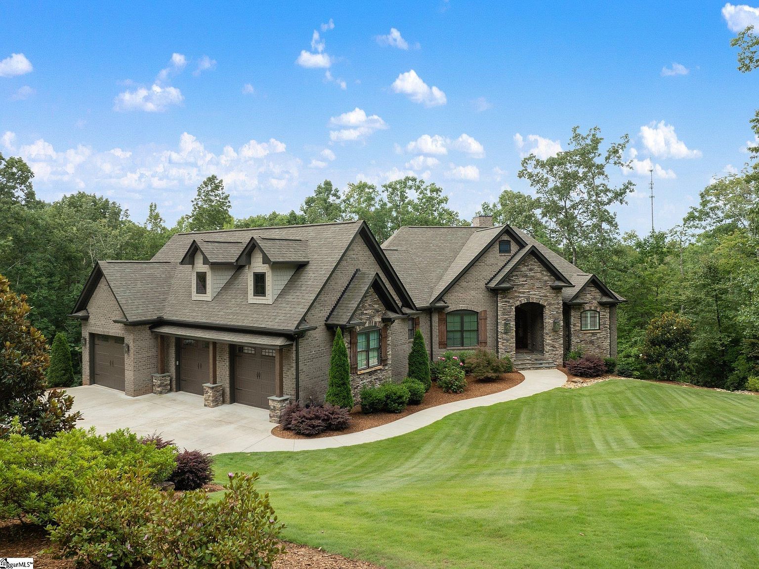 220 Luberon Ln, Travelers Rest, SC 29690 | Zillow