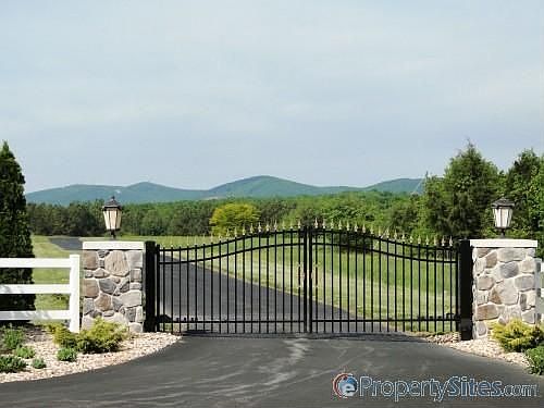 2246 Toll Gate Rd, Concord, VA 24538 | Zillow