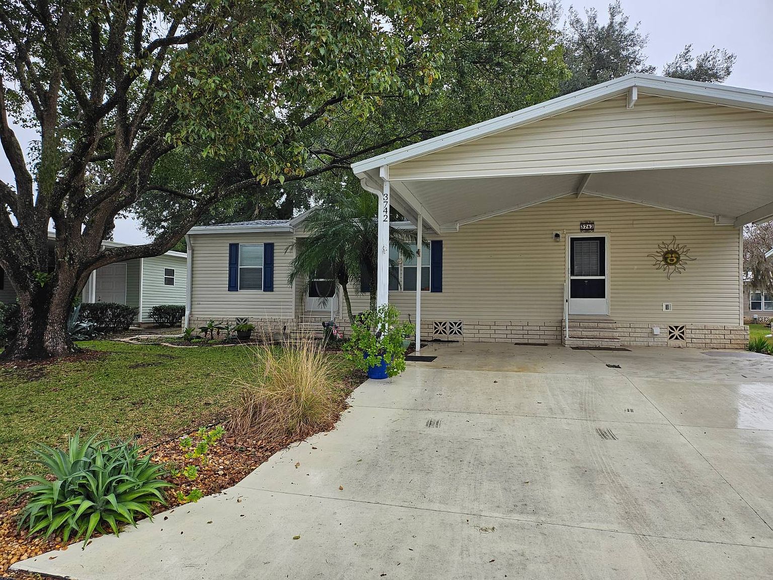 3742 Russian Olive Ln, Zephyrhills, FL 33541 | MLS #11236049 | Zillow