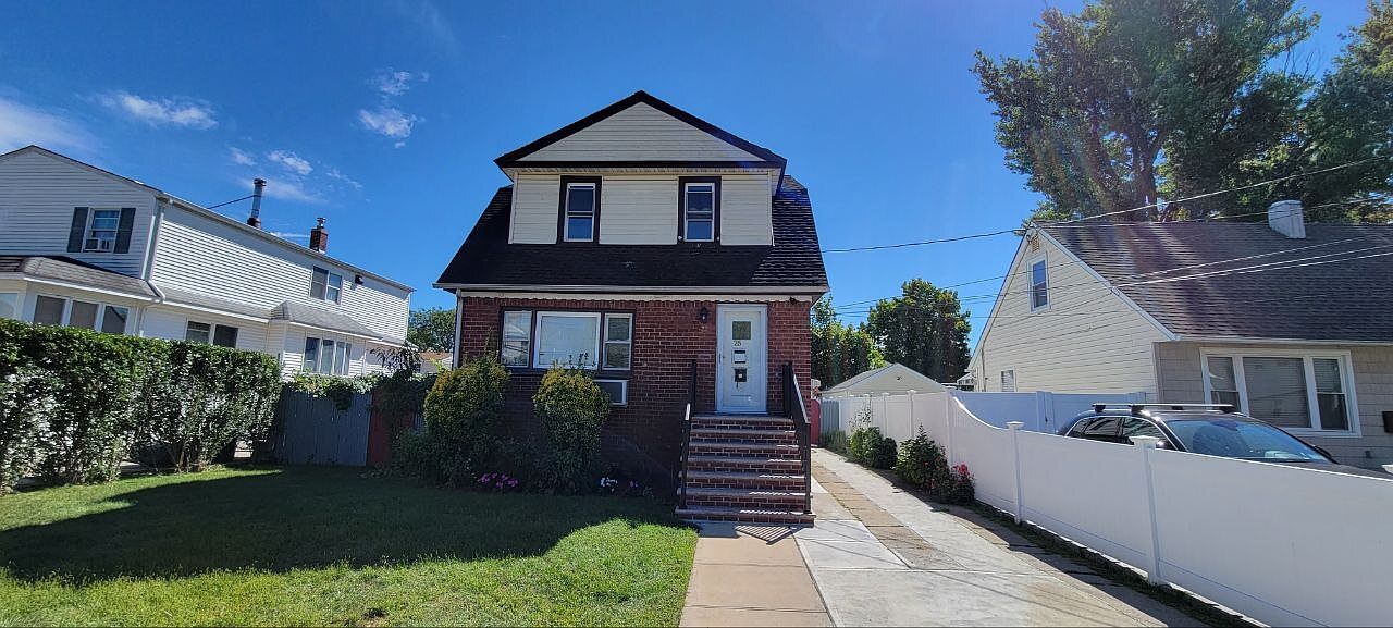 25 Morris St FLOOR 2, Freeport, NY 11520 | Zillow