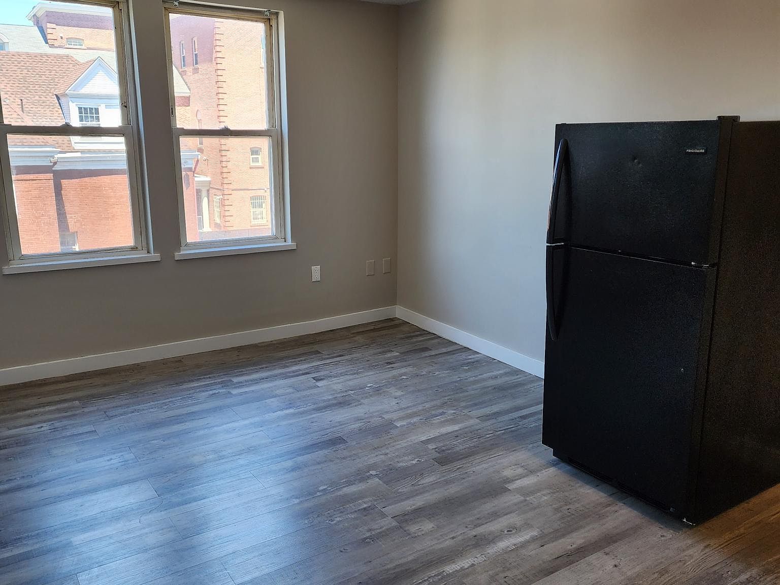 76 Main St APT 203, Hartford, CT 06106 | Zillow