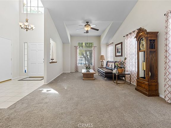 31938 Calle Tiara S, Temecula, CA 92592 | MLS #IG24065015 | Zillow