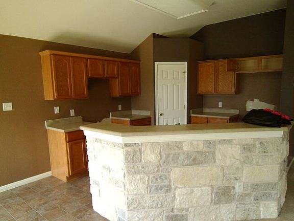 1408 Colton Ln, Lockhart, TX 78644 | Zillow