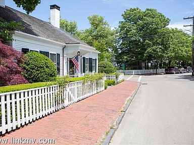 111 Upper Main St, Edgartown, MA 02539 | Zillow