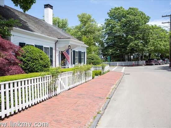 111 Upper Main St, Edgartown, MA 02539 | MLS #38279 | Zillow