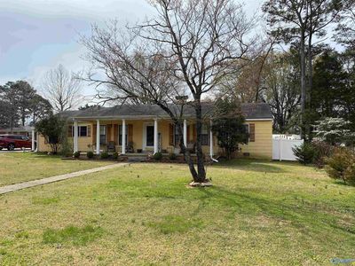 1405 11th St SE, Decatur, AL 35601 | MLS #1830206 | Zillow