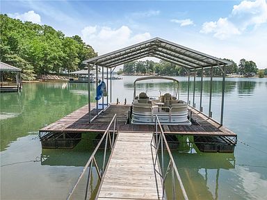 2010 Lake Keowee Ln, Seneca, SC 29672 | Zillow