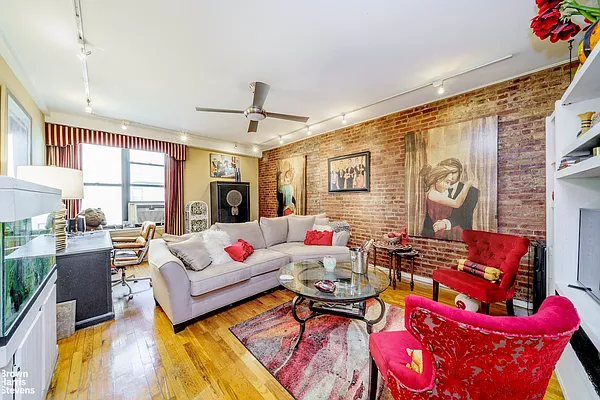 101 West 81st Street #523 in Upper West Side, Manhattan | StreetEasy