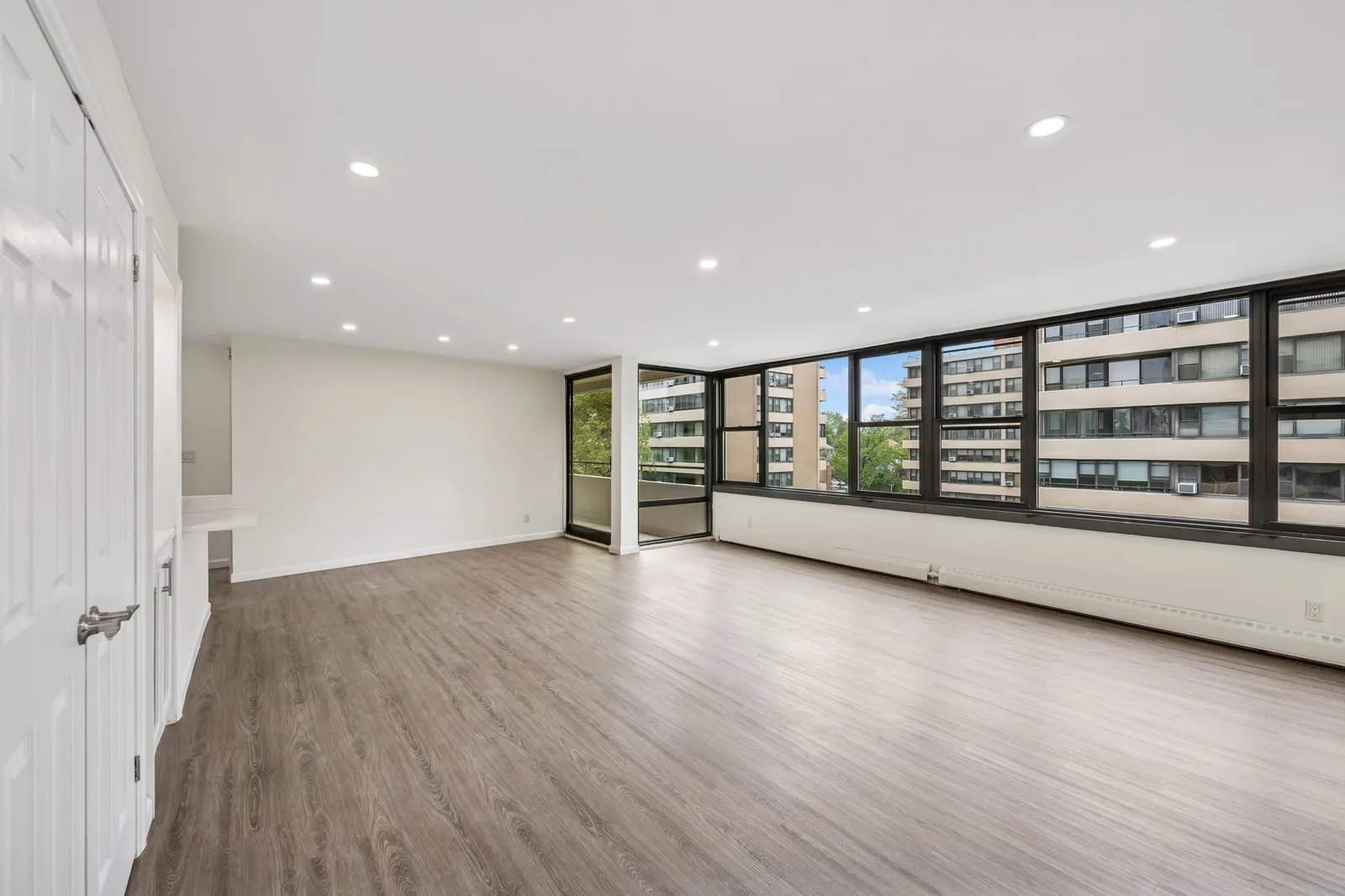 162-30 Powells Cove Boulevard #6C in Beechhurst, Queens | StreetEasy