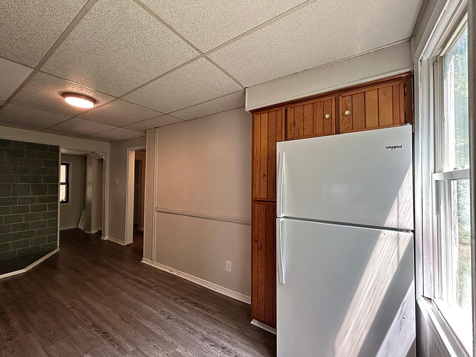 2 Helen St, New Egypt, NJ 08533 | Zillow