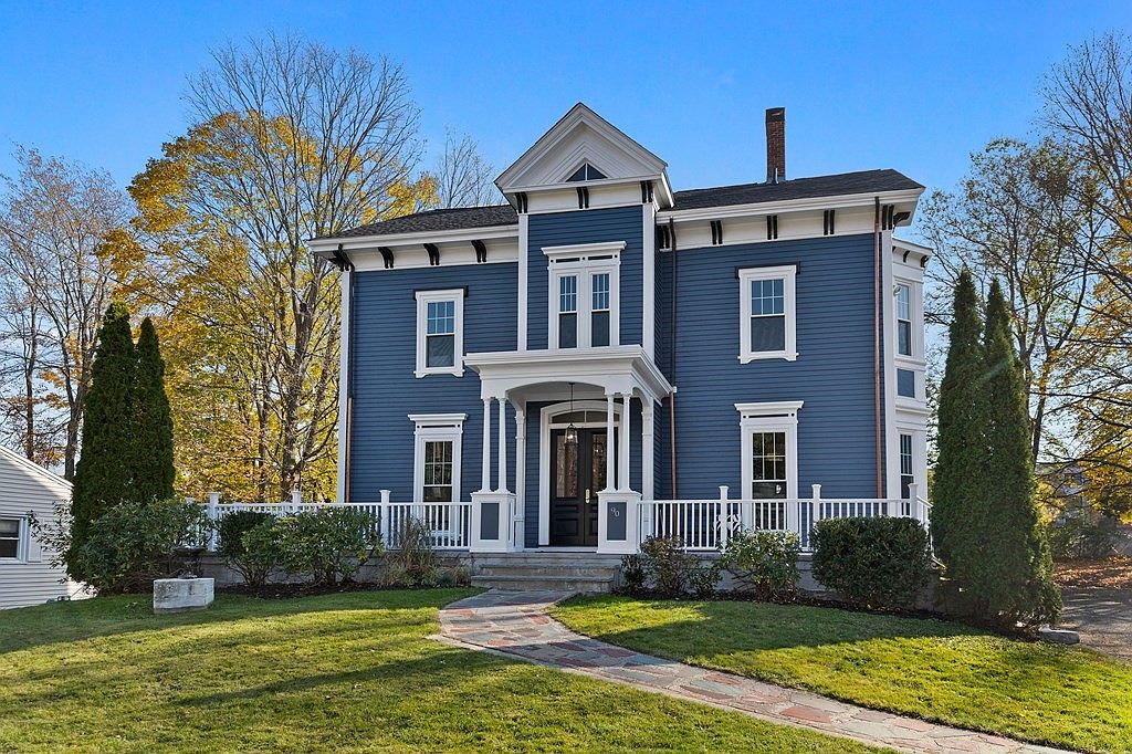 90 Maple Pl, Dedham, MA 02026 | Zillow