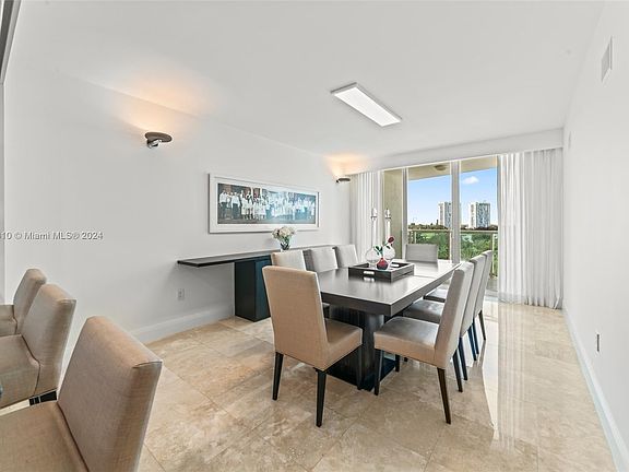 20201 E Country Club Dr APT 706, Aventura, FL 33180 | MLS #A11494310 | Zillow