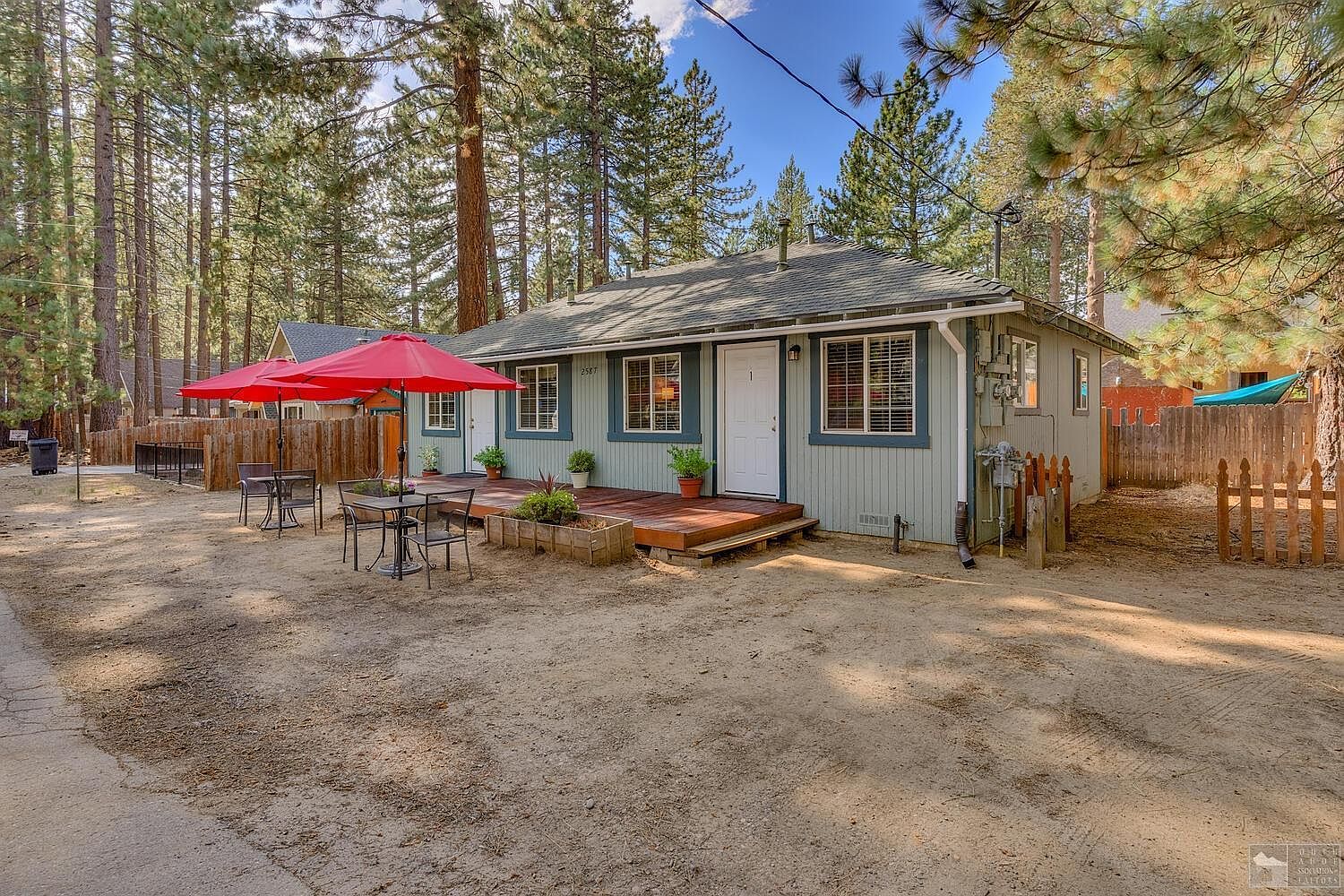 2587 Bertha Ave, South Lake Tahoe, CA 96150 | Zillow