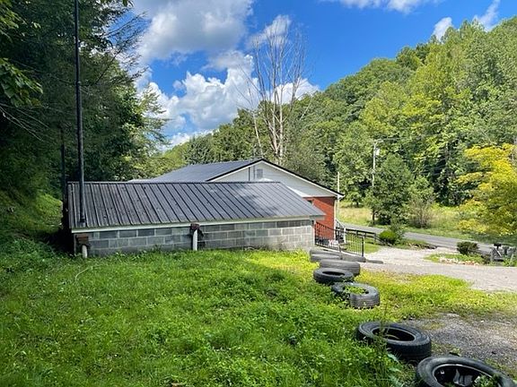 774 Pine Creek Rd, Mayking, KY 41837 | MLS #117438 | Zillow