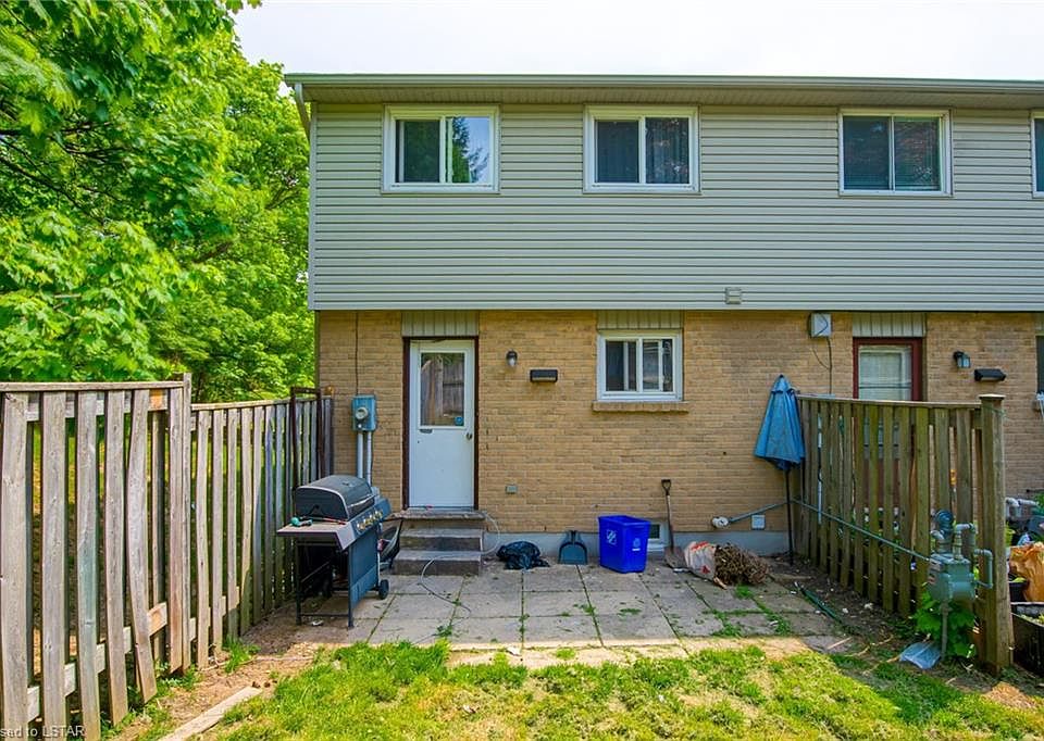 475 Sandringham Cres London, ON, N6C5B9 - Apartments for Rent | Zillow