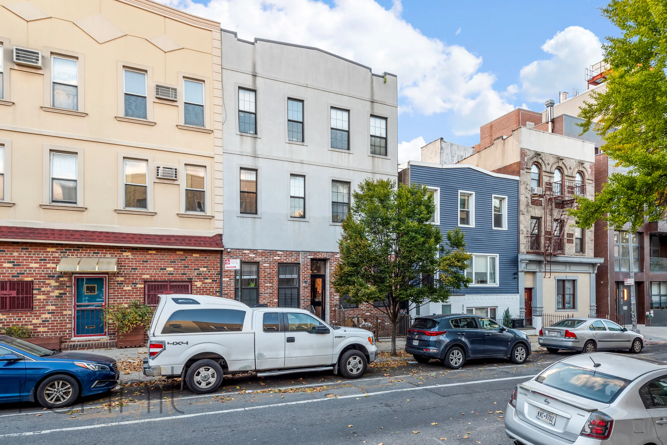 377 Manhattan Avenue #3R in Williamsburg, Brooklyn | StreetEasy