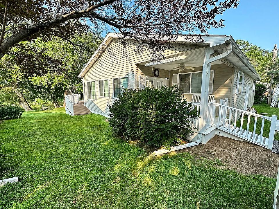 13 Walkers Pl, Burbank, SD 57010 | Zillow