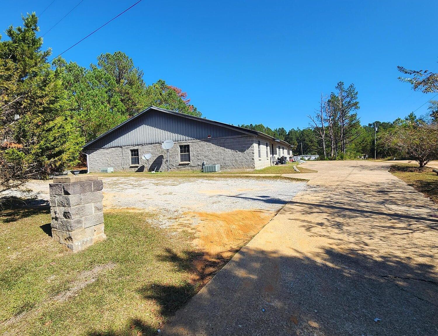 565 Martin Luther King Rd, Rose Hill, MS 39356 | Zillow