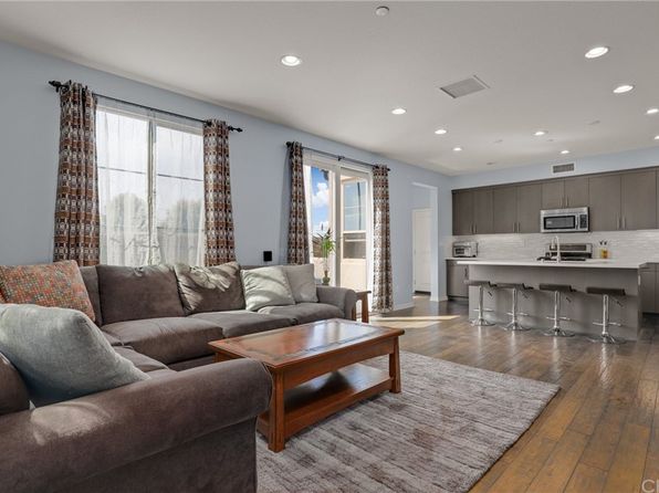 Hawthorne Real Estate - Hawthorne CA Homes For Sale | Zillow