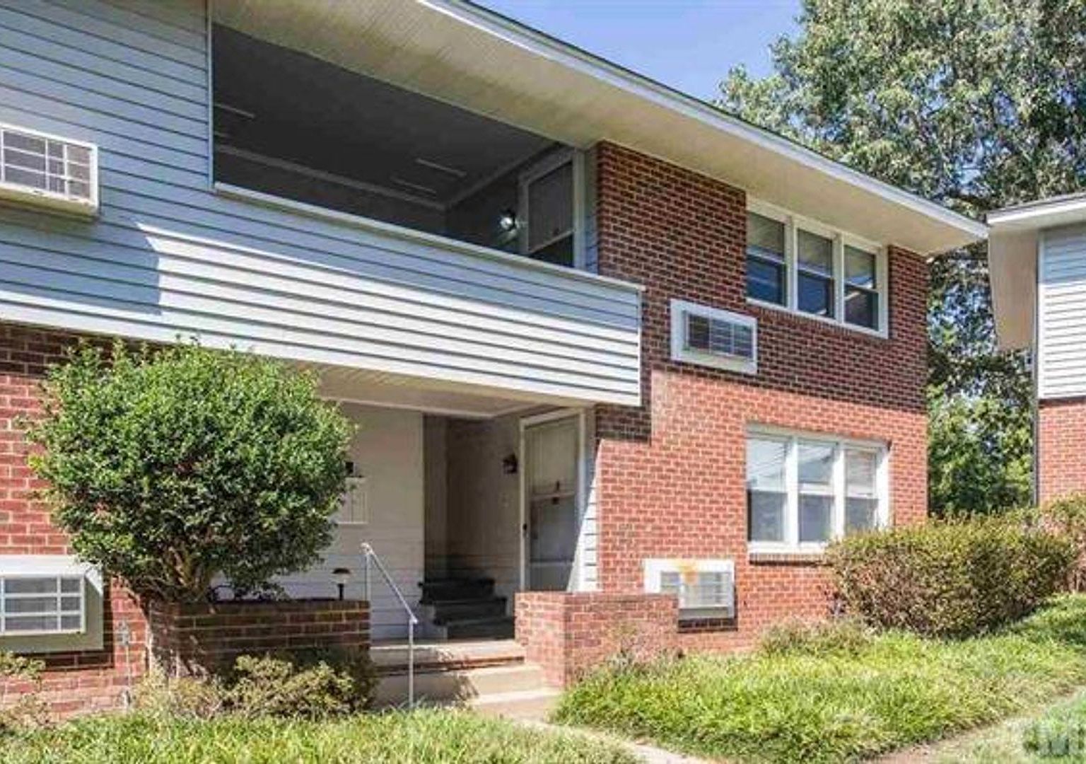631B Daniels St, Raleigh, NC 27605 | Zillow