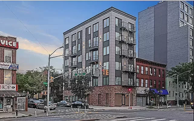 561 4th Avenue #2F in Park Slope, Brooklyn | StreetEasy