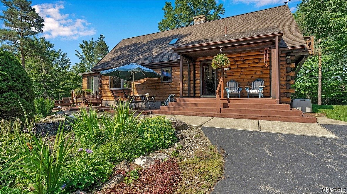 1826 Beaver Meadow Rd, Java Center, NY 14082 | Zillow