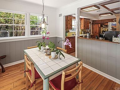 22370 Macfarlane Dr, Woodland Hills, CA 91364 | Zillow