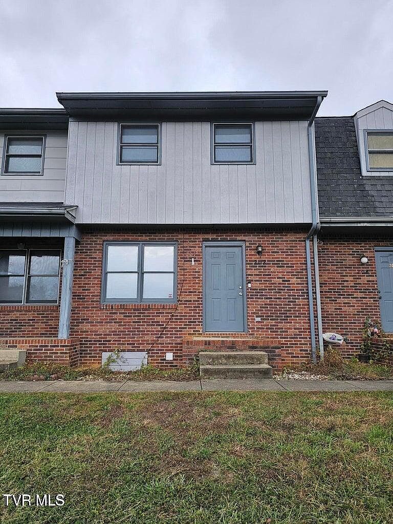 202 Oakcrest Cir #202, Bristol, VA 24201 | Zillow