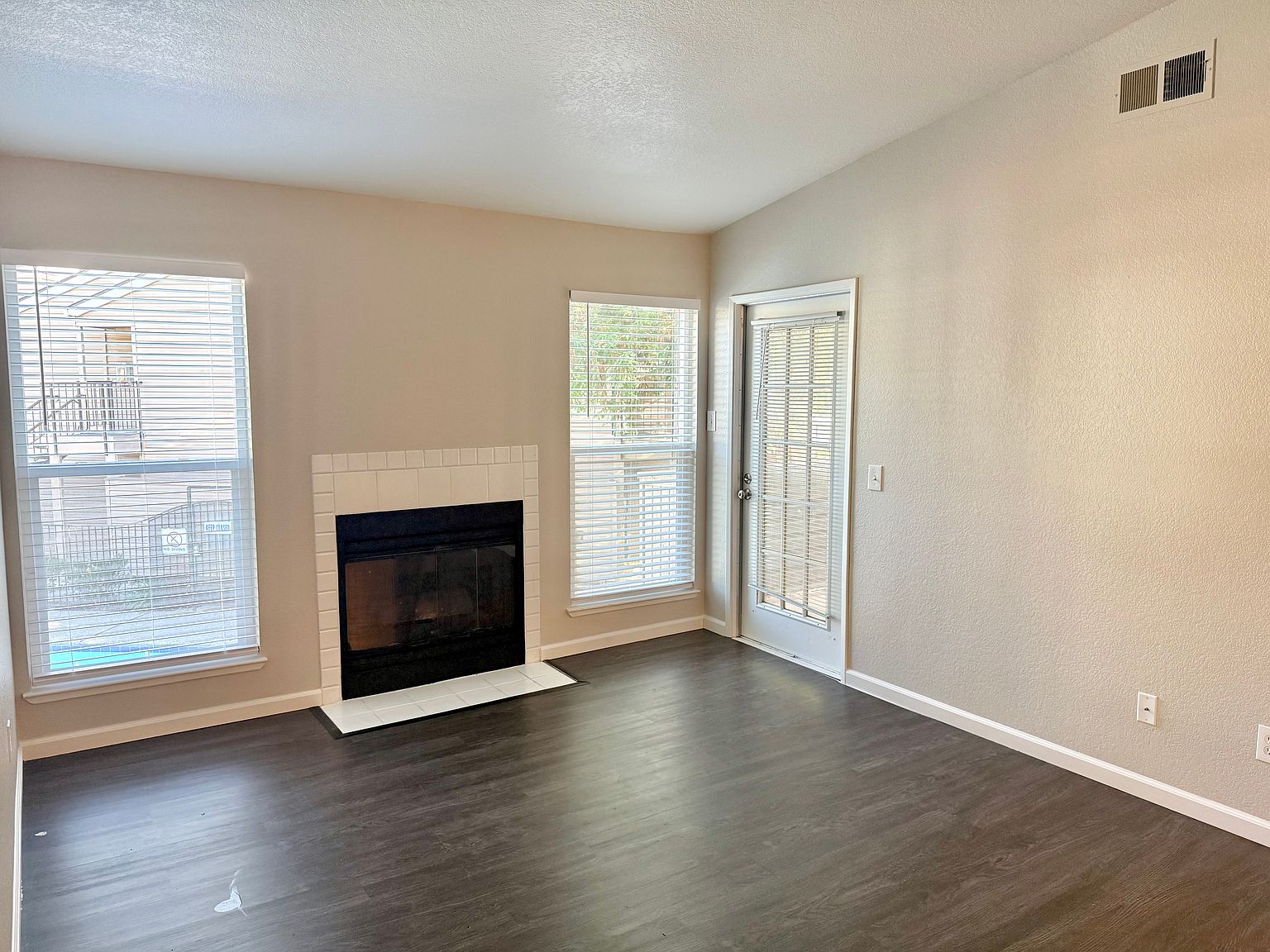 5761 Shannon Bay Dr APT 306, Rocklin, CA 95677 | Zillow