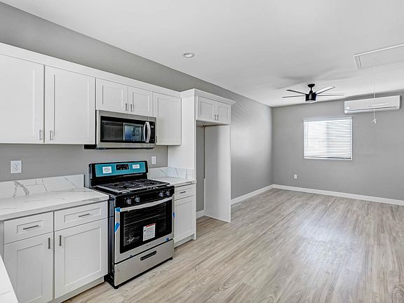 9526 Grace St #C, Fontana, CA 92335 | Zillow