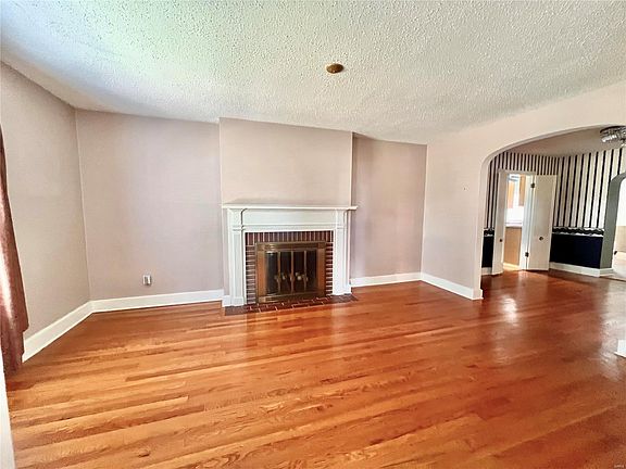 8650 Eulalie Ave, Saint Louis, MO 63144 | MLS #24020293 | Zillow