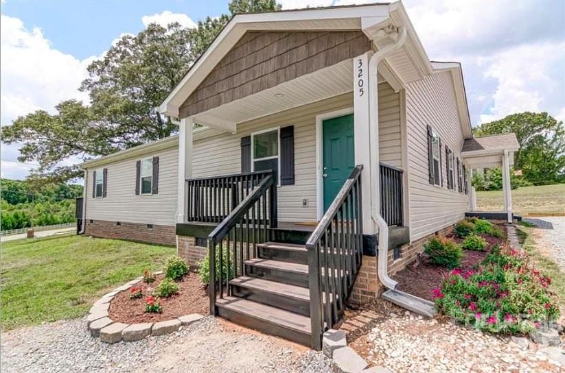 3205 Oakdale Rd, Charlotte, NC 28216 | Zillow