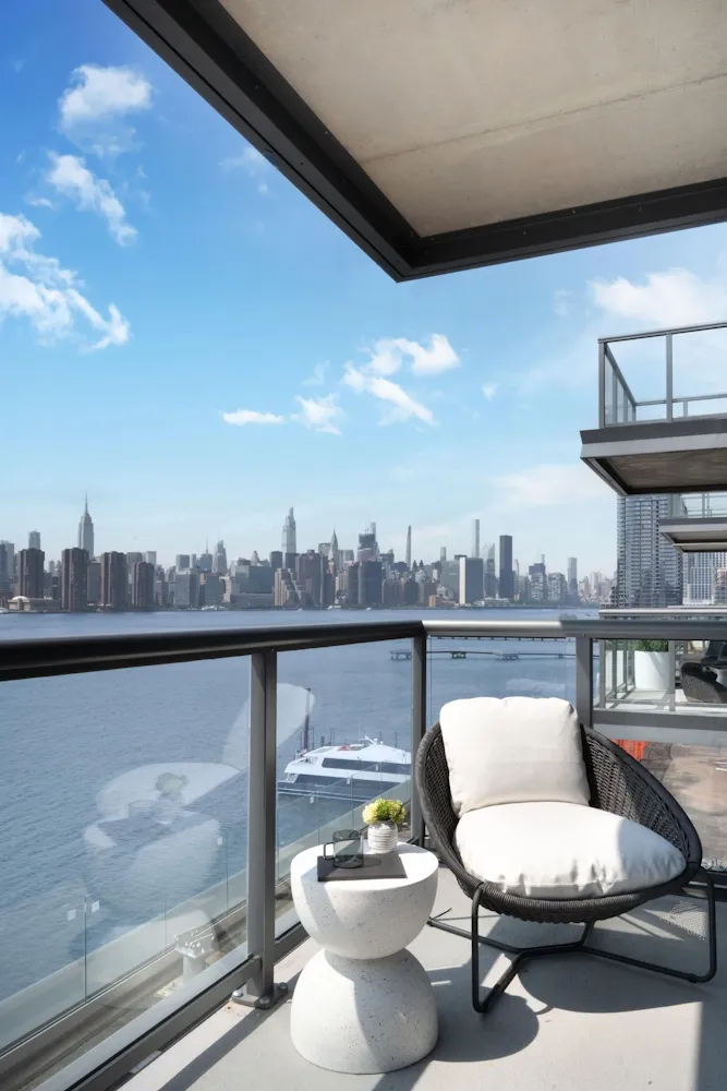 60 Wharf Dr #1305 in Greenpoint, Brooklyn | StreetEasy