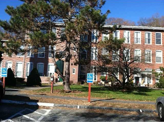 150 Yantic St UNIT 242, Norwich, CT 06360 | Zillow