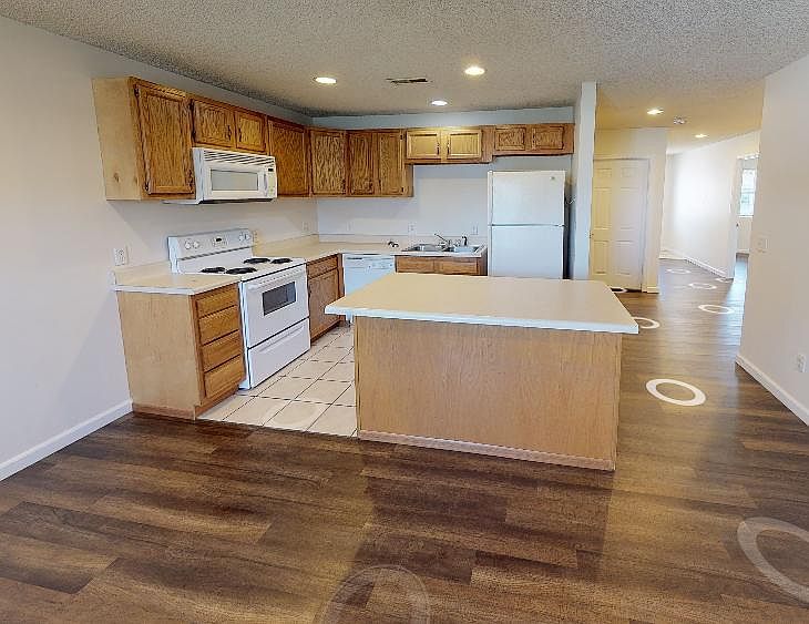 1500 E Parham St, Marion, IL 62959 | Zillow