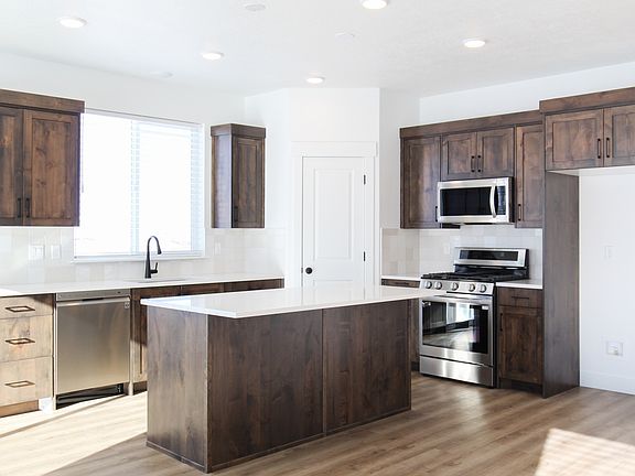 212 W 470 N, Smithfield, UT 84335 | MLS #1970973 | Zillow