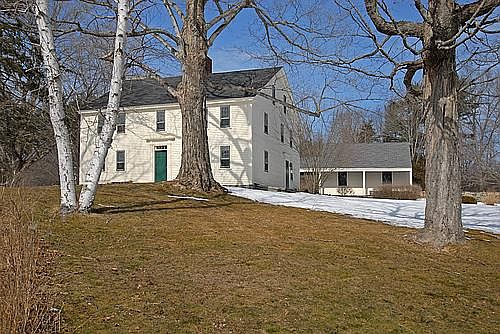 66 Newfields Rd, Exeter, NH 03833 | Zillow