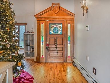 5 Maple Rd, Warren, RI 02885 | Zillow