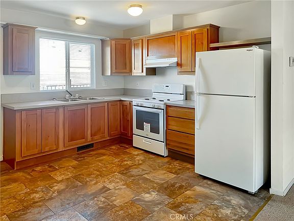 16864 Hofacker Ln, Lower Lake, CA 95457 | Zillow