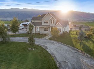 5331 Sleepy Hollow Ln, Nibley, UT 84321 | MLS #2073429 | Zillow